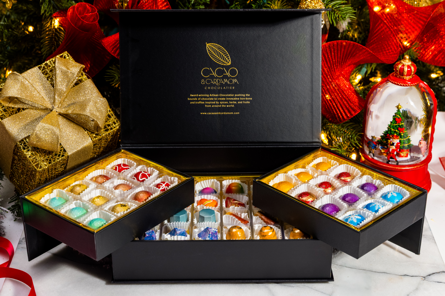 Which Companies Offer Customizable Chocolate Gift Basket for New Year